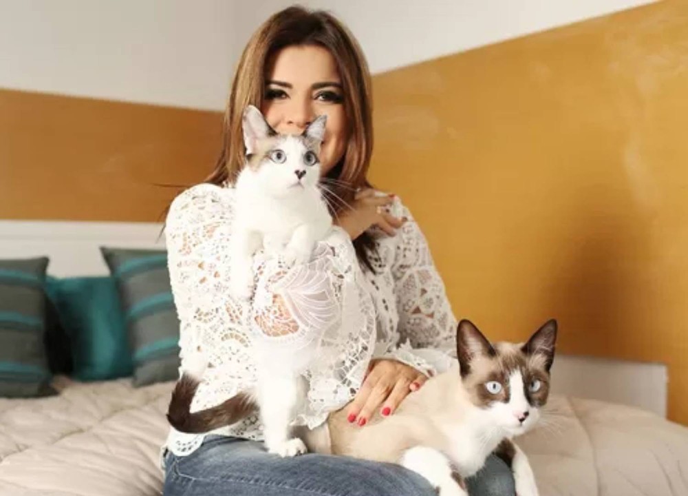 Mara Maravilha fala do convívio do filho com seus três pets: “Um amor ...